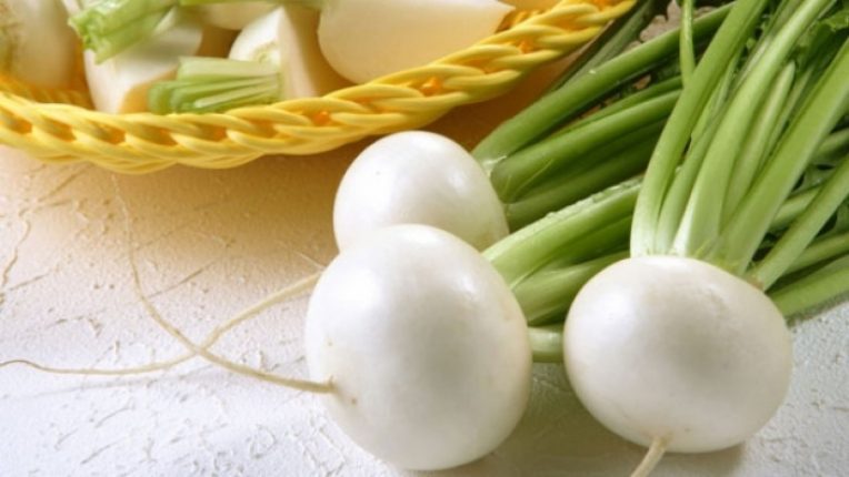 Rrepa e bardhe, cilesite dhe vlerat ne shendet - AgroNews.Al