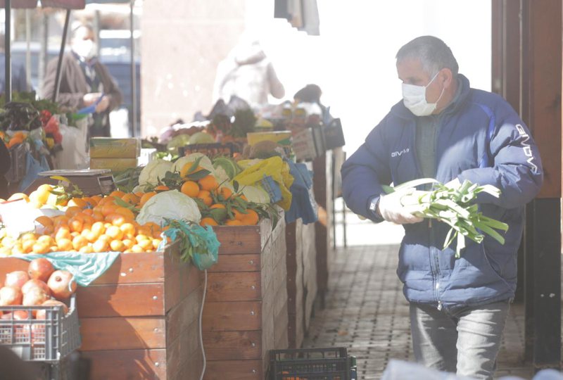 Abuzimi me çmimet - Task Forca nis verifikimet ne terren - AgroNews.Al Abuzimi me çmimet - Task Forca nis verifikimet ne terren - AgroNews.Al